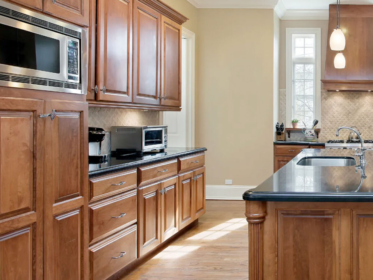 Custom Cabinets & Tops for the Twin Cities and Surrounding Metro