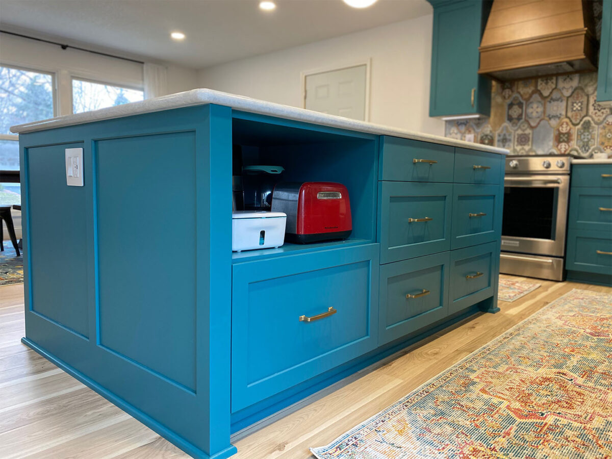 Custom Cabinets & Tops for the Twin Cities and Surrounding Metro