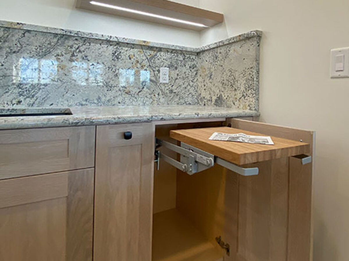 Custom Cabinets & Tops for the Twin Cities and Surrounding Metro